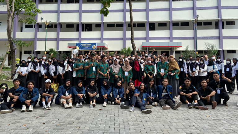 Tenaga Pengajar – Arsitektur Unram